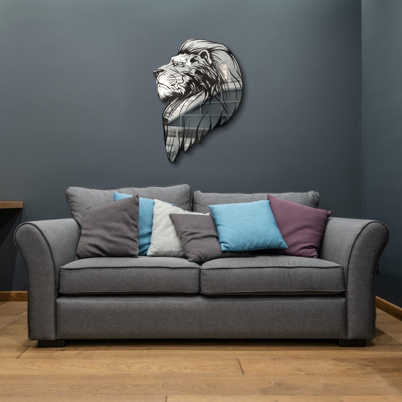 Wall mirror in the shape of a lion, hand-carved glass.